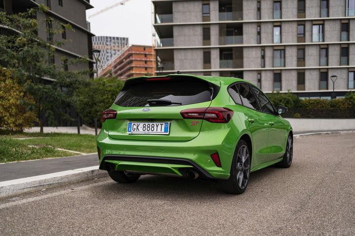 Land Rover Defender 2025, cosa mi piace e cosa no | La mia prova - Tom ...