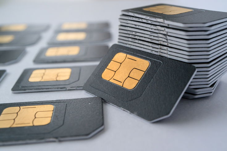 Posso usare contemporaneamente una eSIM e una SIM? - Tom's Hardware