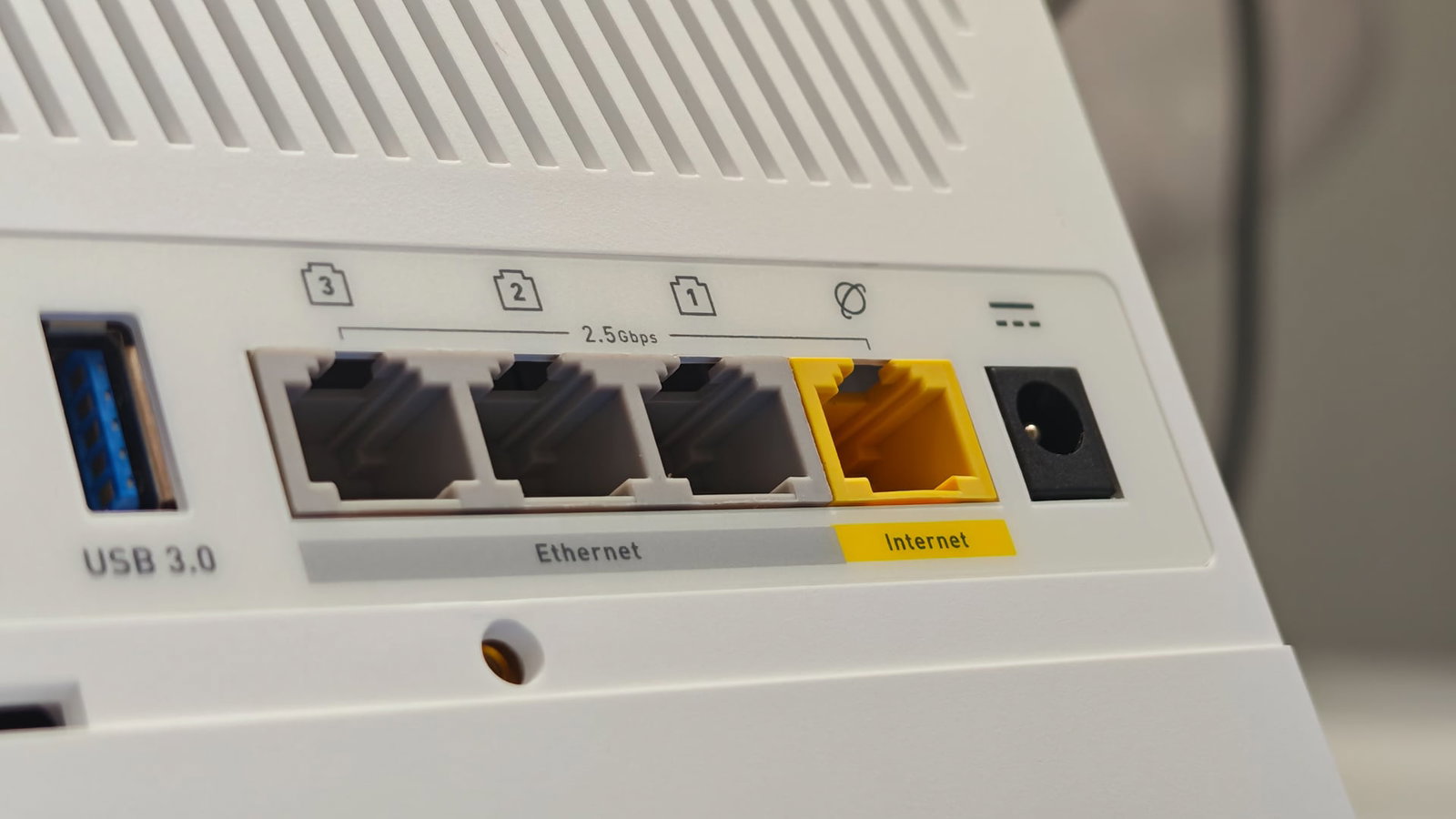 Recensione MSI Roamii BE Pro Mesh System: WiFi 7 Tri-band senza ...
