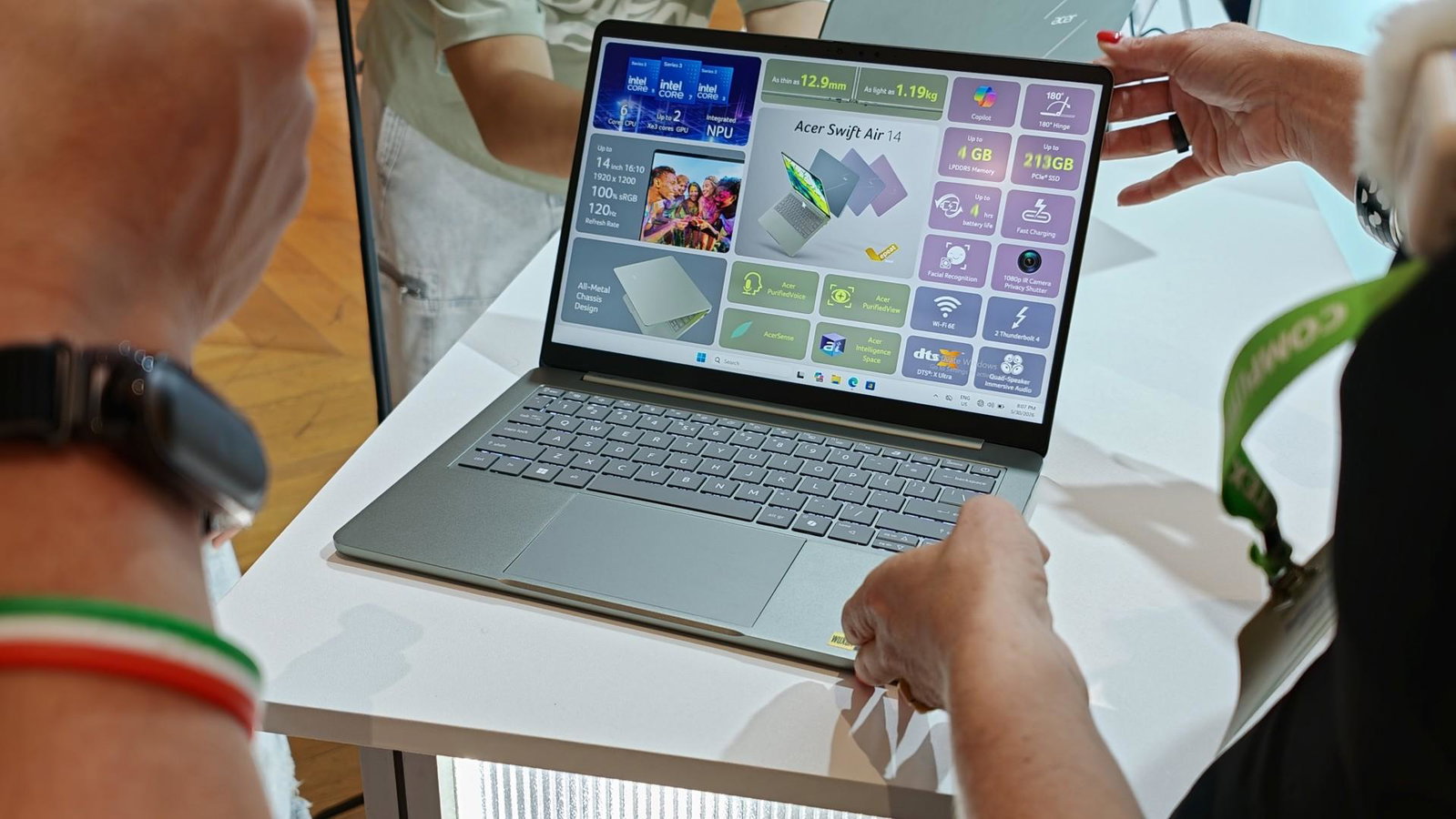 ASUS ExpertBook B5 Flip G2 è il convertibile business da portare ...
