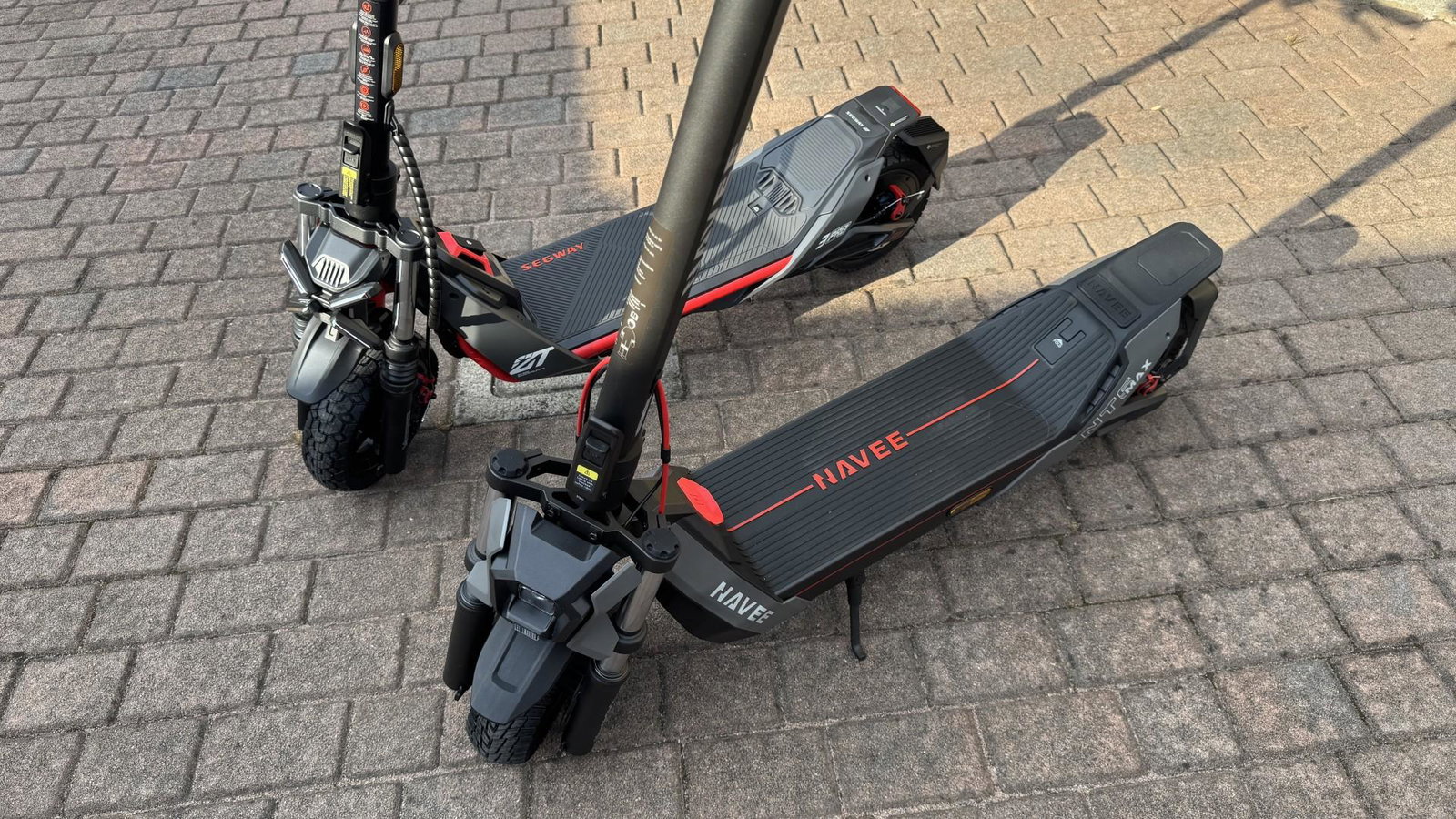 Segway ZT3 Pro vs. Navee NT5 Max, qual è il migliore? - Tom's Hardware