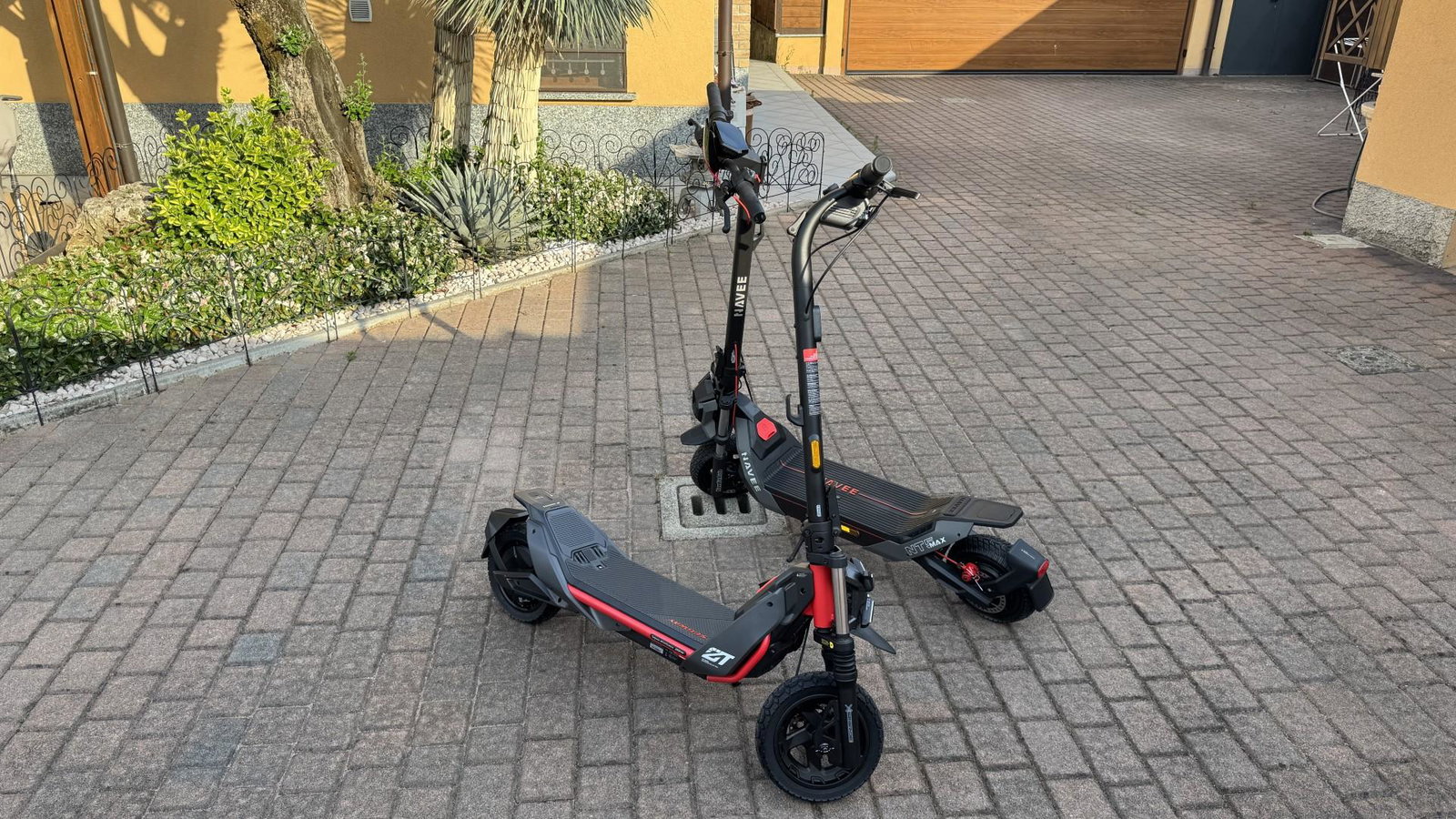 Segway ZT3 Pro vs. Navee NT5 Max, qual è il migliore? - Tom's Hardware