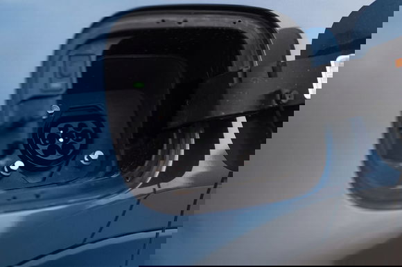 Qual è la differenza tra ibrido plug-in e range extender? - Tom's Hardware