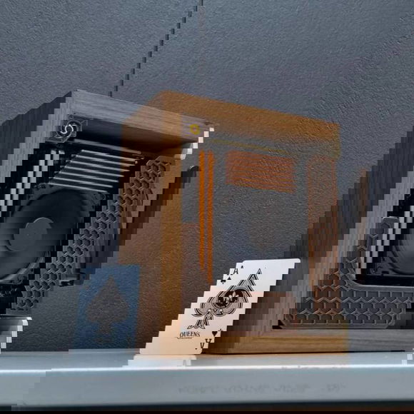 Thermaltake, il nuovo case mini ITX ha spazio per una RTX 3090 - Tom's ...